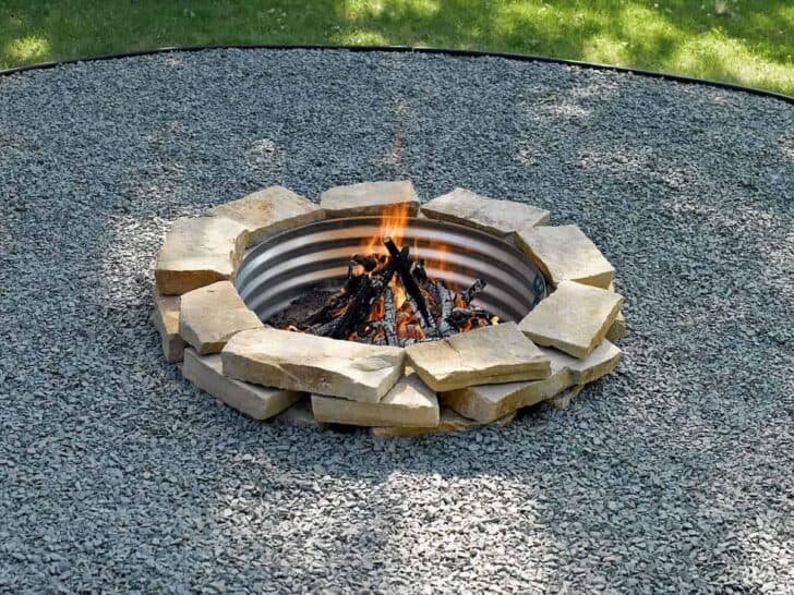 How To Build A Fire Pit Ring Outdoor Fireplace 1001 Gardens How To Build A Fire Pit Ring Outdoor Fireplace 1001 Gardens
